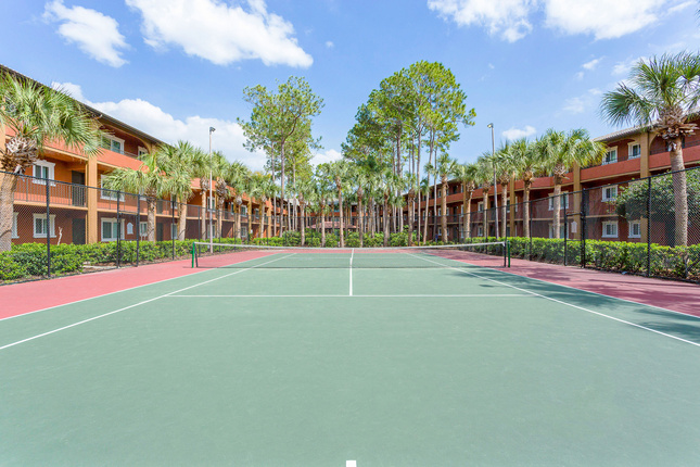 Monterey Lake Apartments in Orlando, FL | 1-2 Bed | McKinley